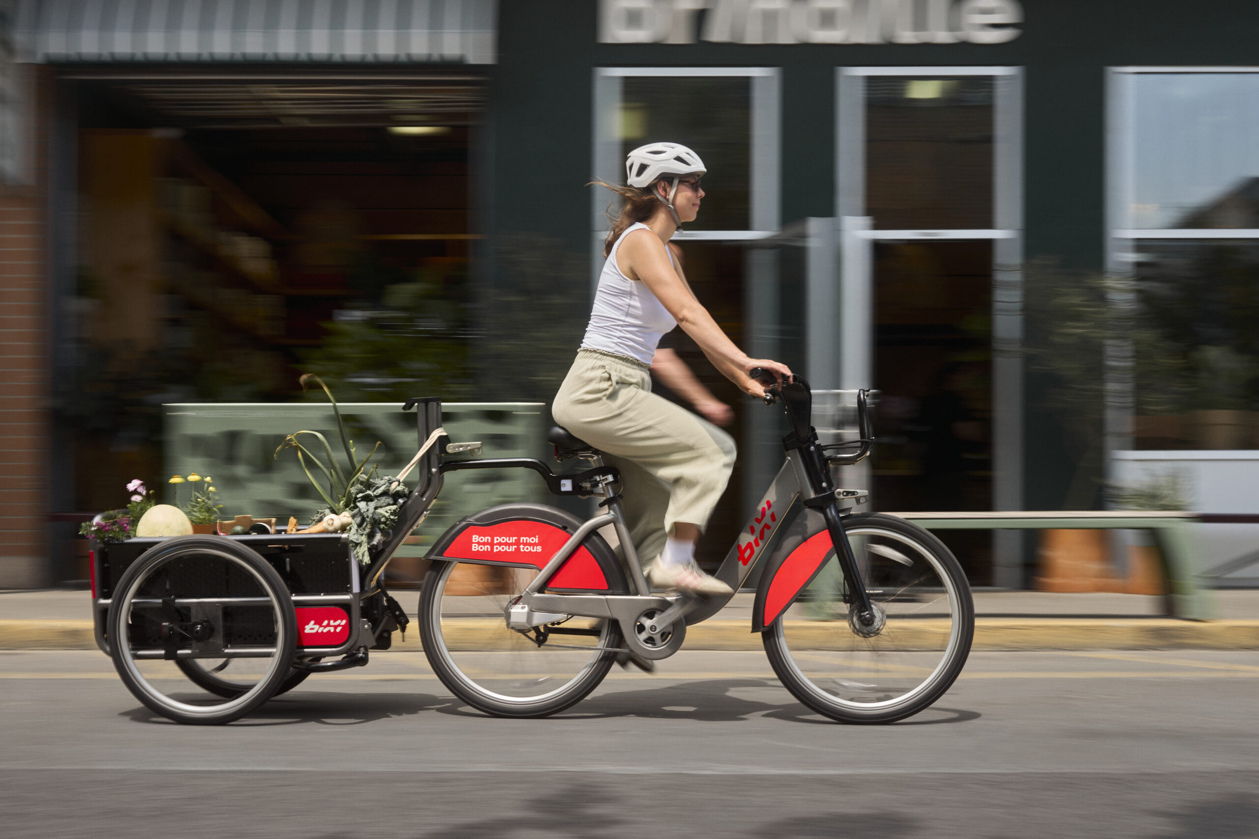 BIXI Bike Trailers Are Now Available to Rent in Montréal - Better Bike Share